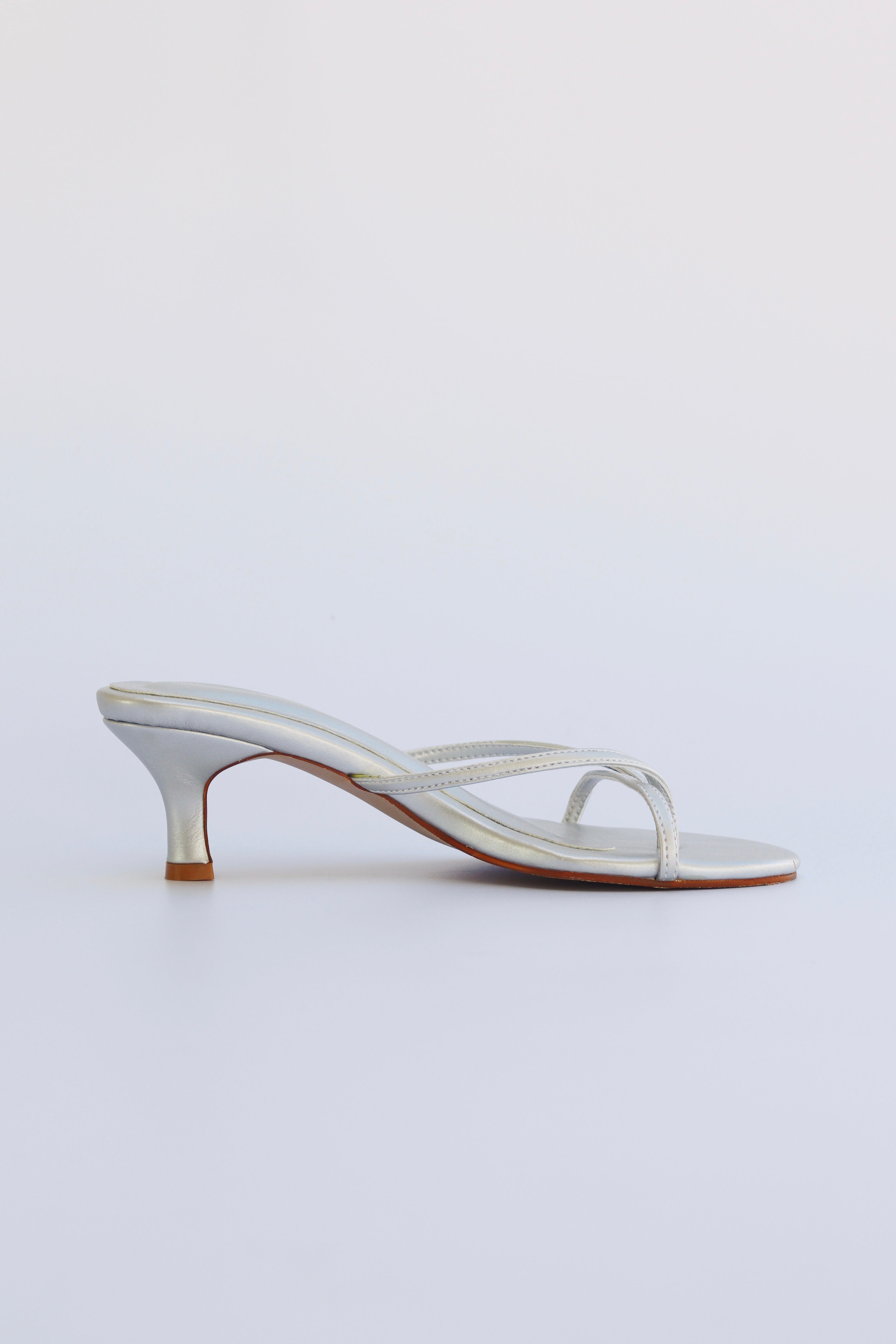 Poppy Heels in Chrome – MILLI